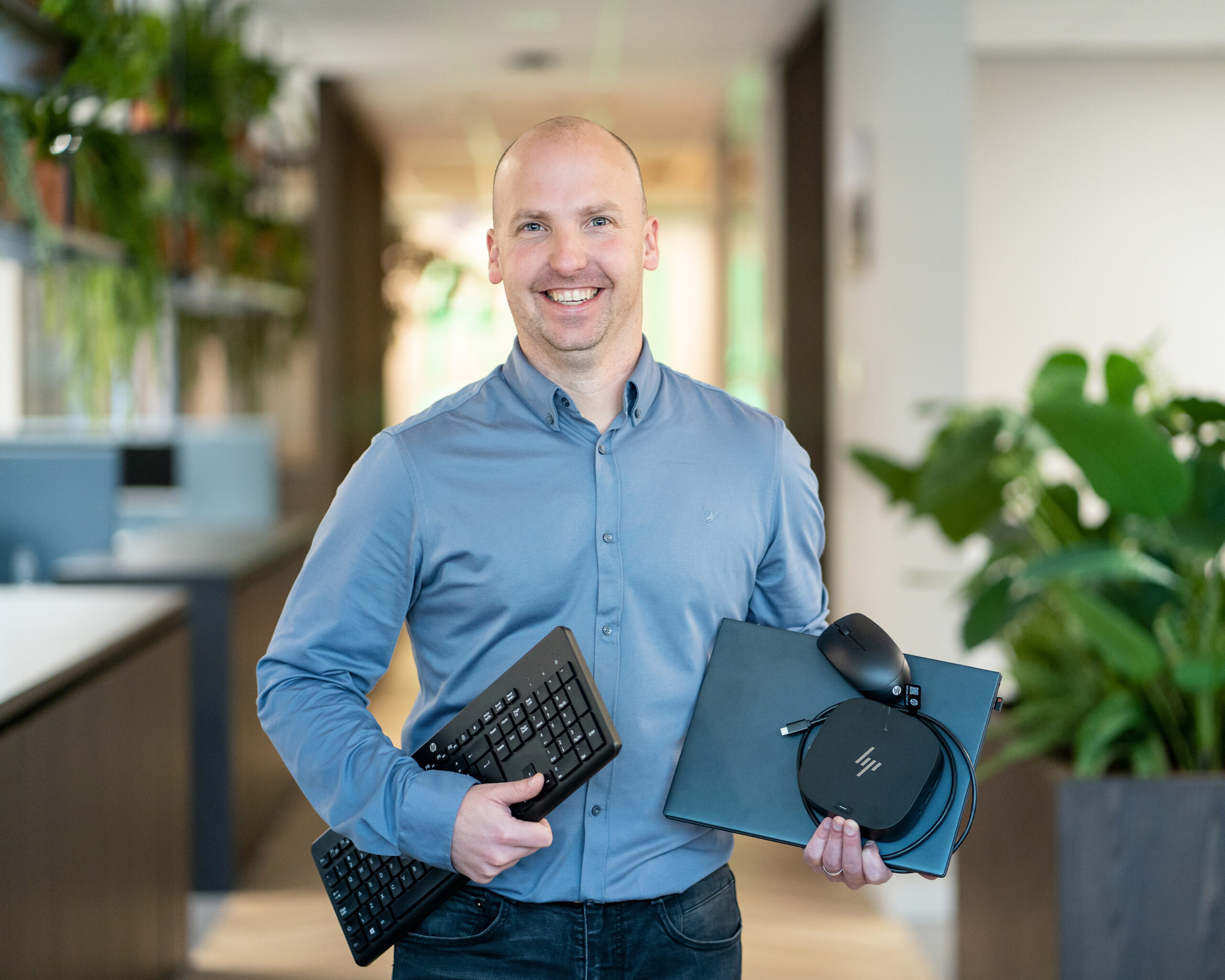 1 minuutje met... Rob van Nunen - Féju